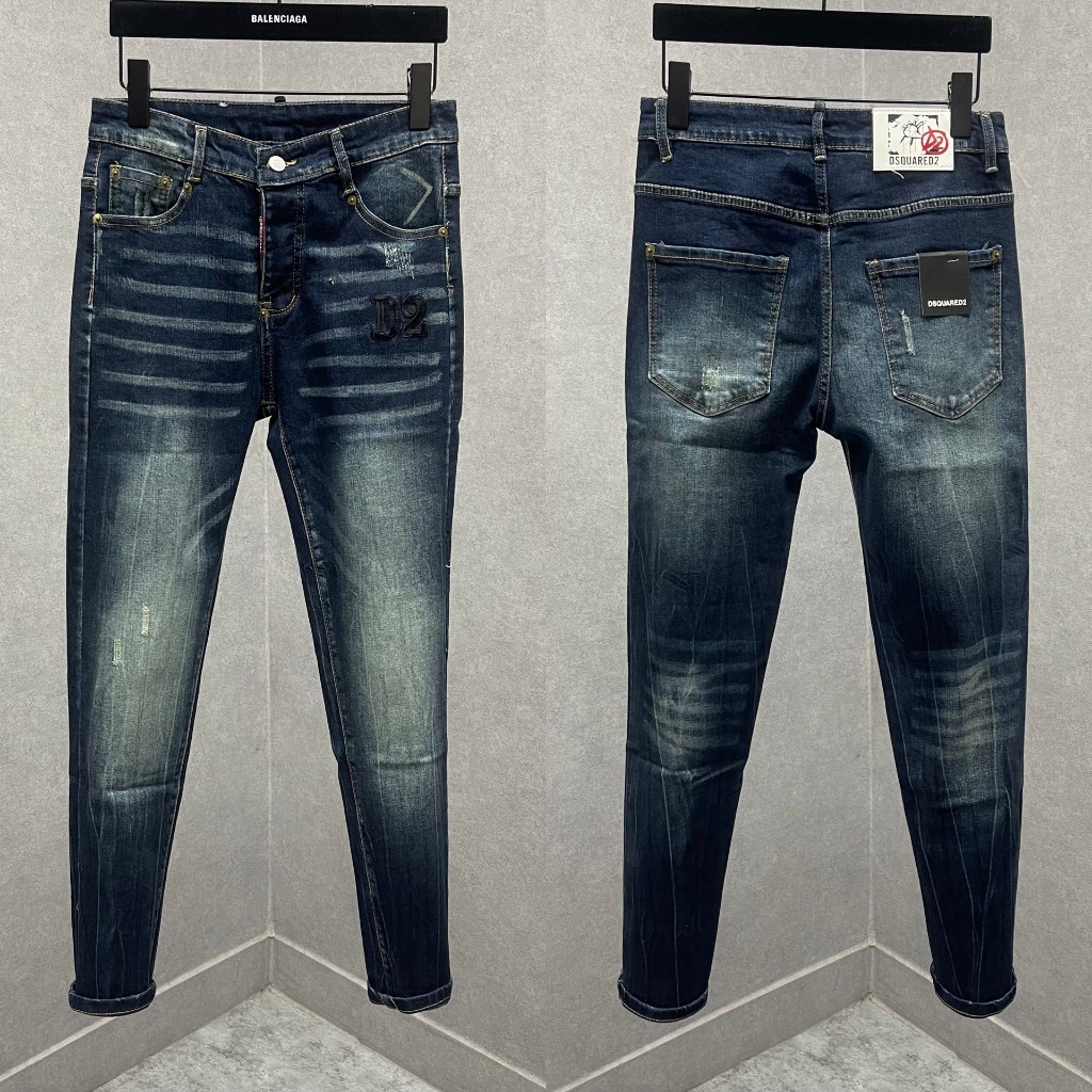 Dsq2_d2 Men's Jeans Embroidered with blue student Logo, torn and ...