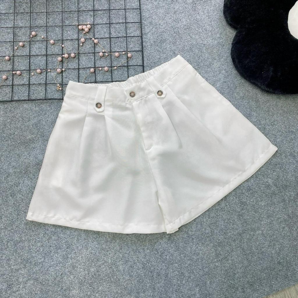 Big size women'sShorts with high waist, elastic waist, puffy pleats and ...