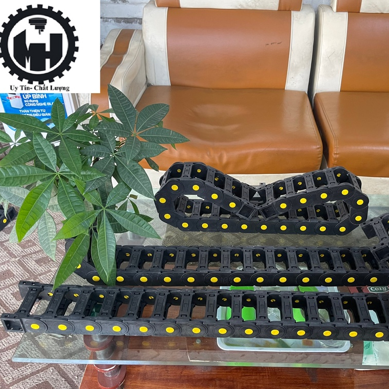 Plastic wire trough of all kinds 25x57,35x60,35x75,35x100 HN & HCMC ...