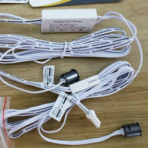 12v LED light sensor switch for opening and closing wardrobe doors - 2 ...