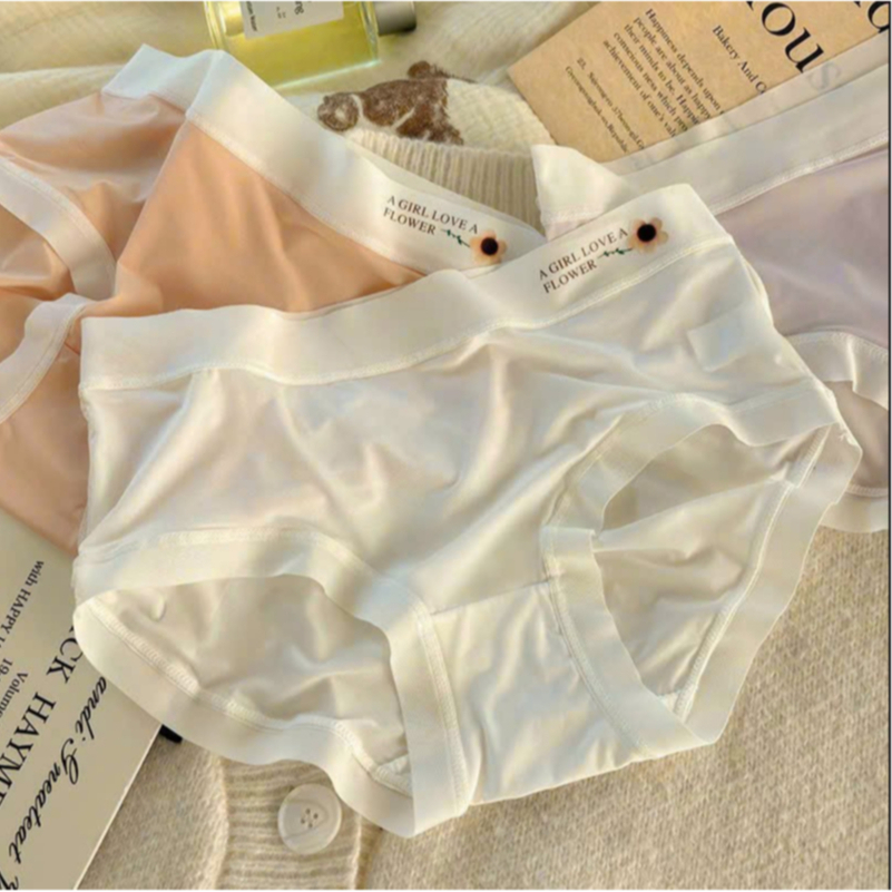 Combo 5 Invisible Rubber Panties Penetrate Small Chrysanthemum Motifs ...