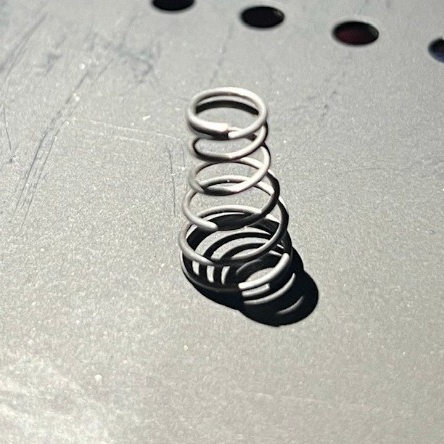 XO Tower spring, trapezoidal compression spring. Wire 0.8mm, length ...