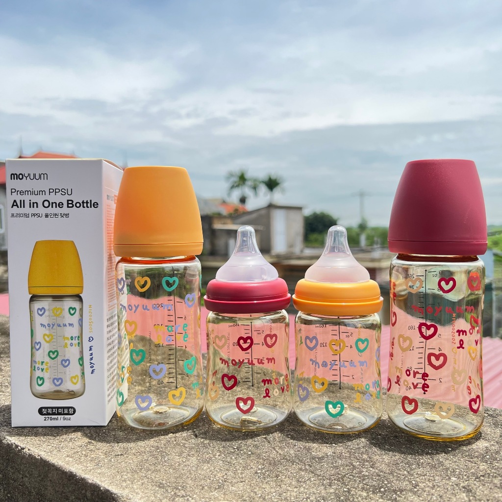 Moyuum milk bottle Full box with LOVE pattern 170ml, 270ml (Free nipple included) | Shopee Malaysia