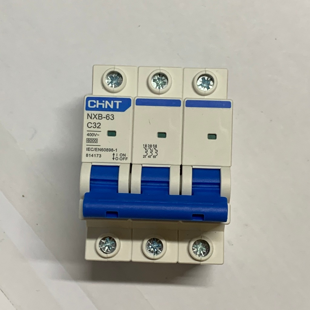 Chint 3-phase circuit breaker 32A Publishing House 3P C32, genuine ...