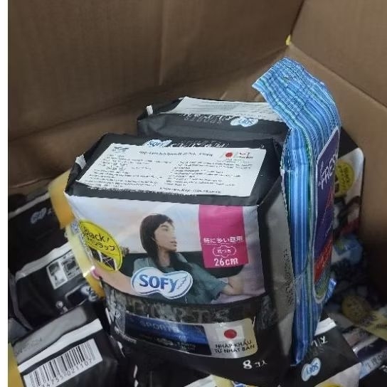 [Free 3 Wet Towel Packs] Combo 6 Packs Of Japanese Sofy Sports Thin Wings 26cm 8 Pieces / Pack ...