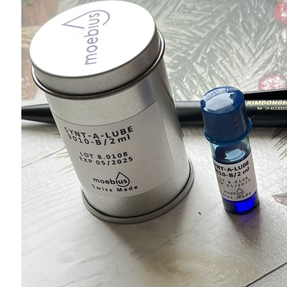 Moebius Swiss oil for mechanical watches 9010 capacity 2ml | Shopee ...