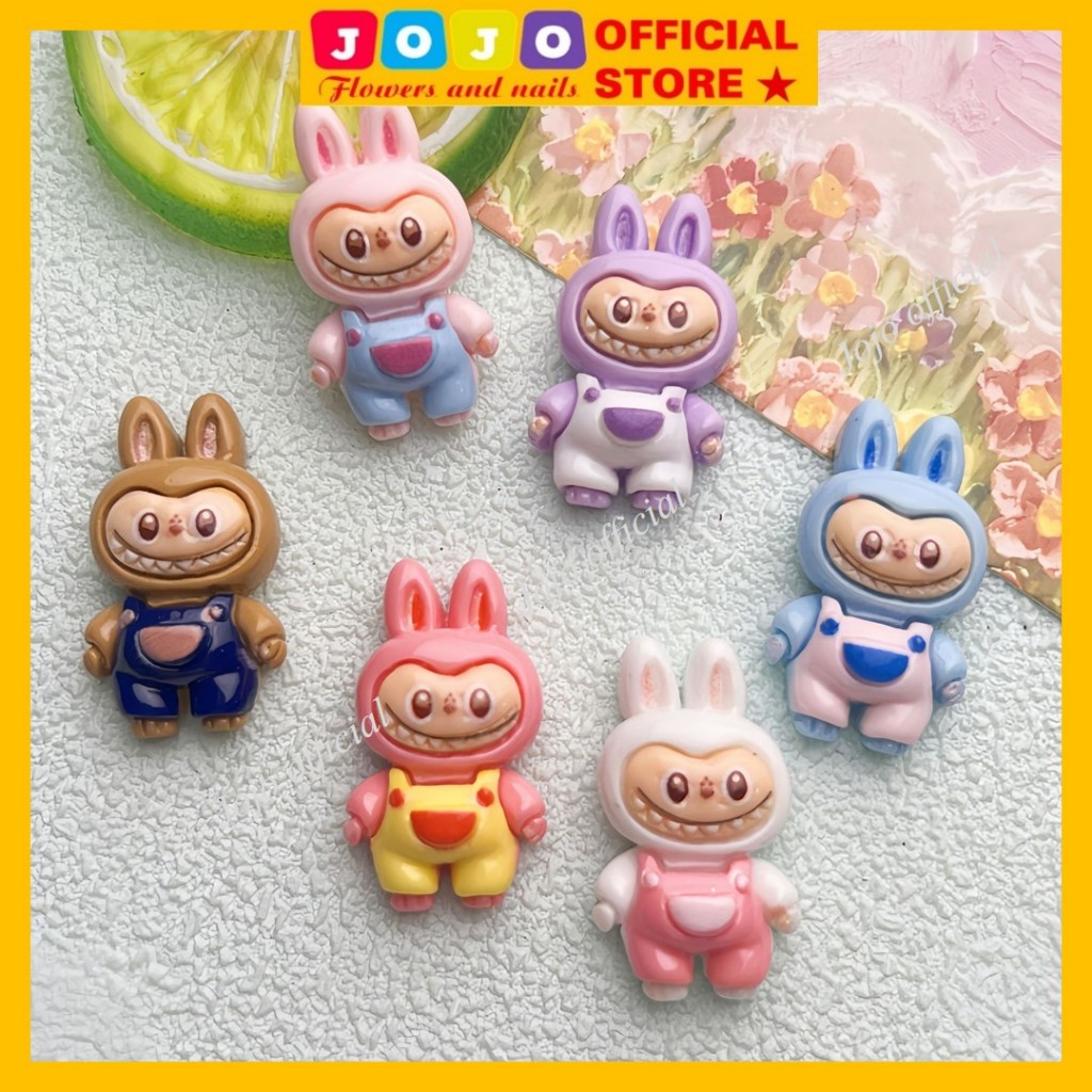 Set of 6 cute plastic Labubu accessories for cars, motorbikes, study ...