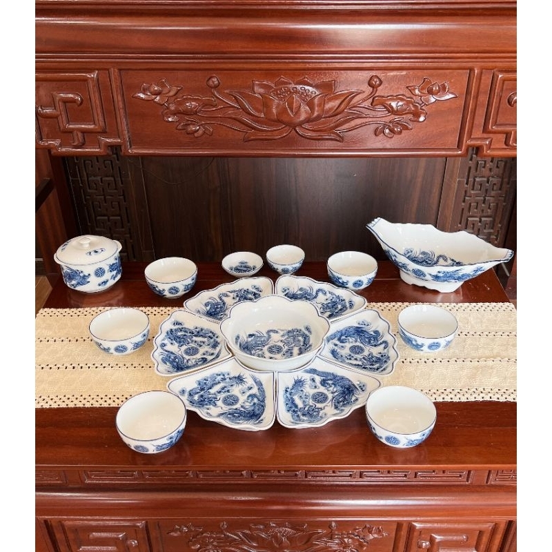 Sun flower dinnerware set with dragon and phoenix painting and five ...
