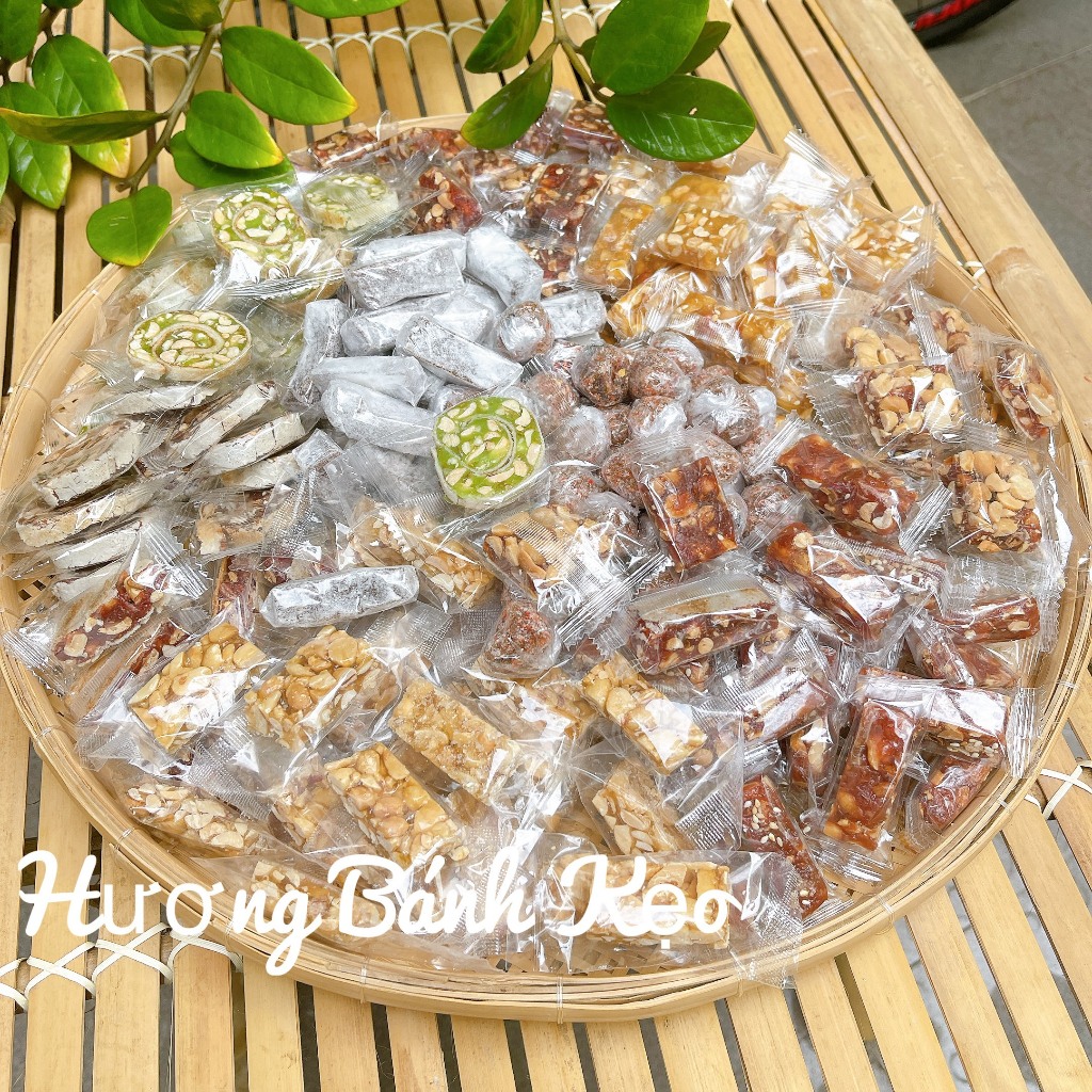 Compo 1Kg of 10 delicious candy flavors from Ben Tre - 1Kg bag | Shopee ...