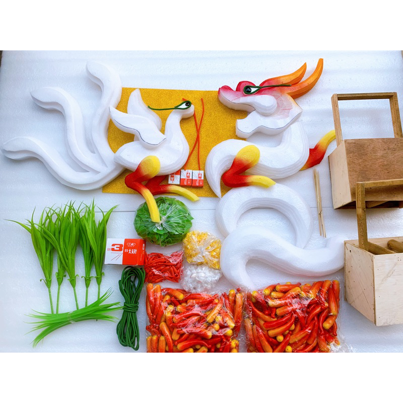 Full set of dragon and phoenix accessories for shops to make their own ...