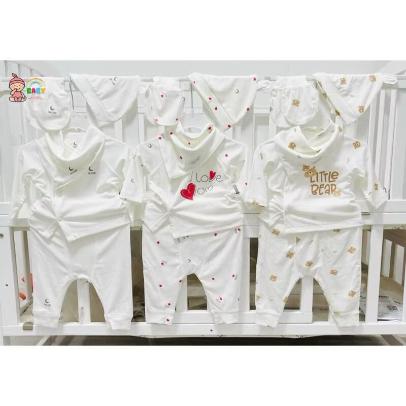 Moon newborn gift Set made of soft petit material and lovely patterns ...
