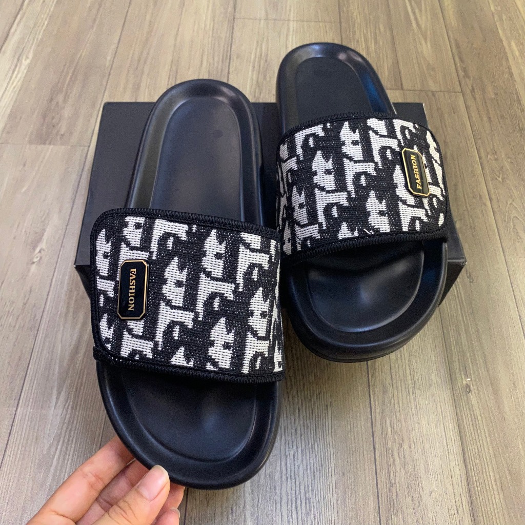Excellent Men's Cross-Strap Sandals with Labels - Flat Soles with Logo ...