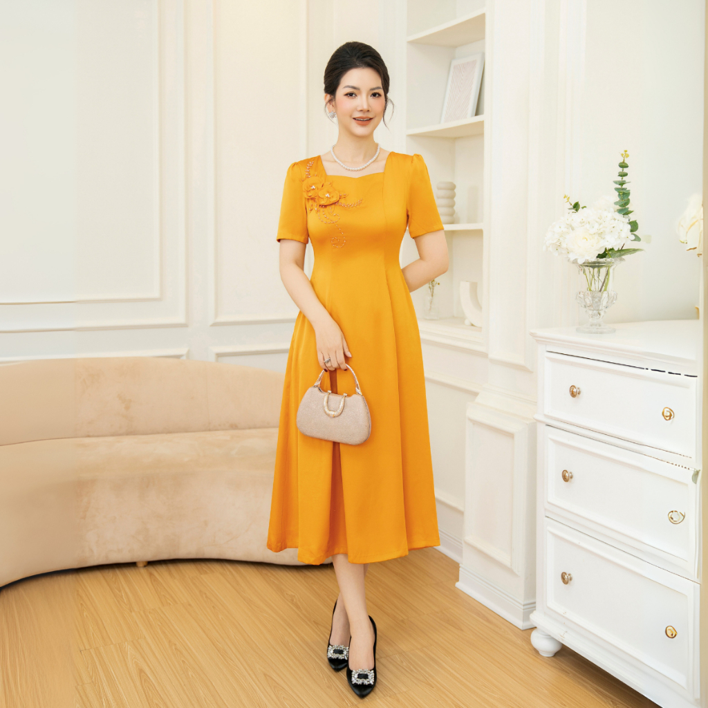 Lybee LV963 middle-aged dress designed for mother, made of light, cool, luxurious and elegant ...