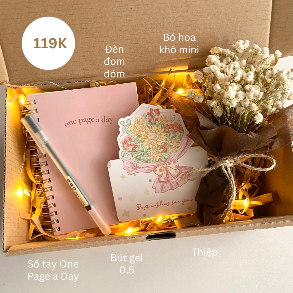 Pre-packaged 8/3 Gift Set - Dried Flower Bouquet, Notebook, Ceramic Cup ...