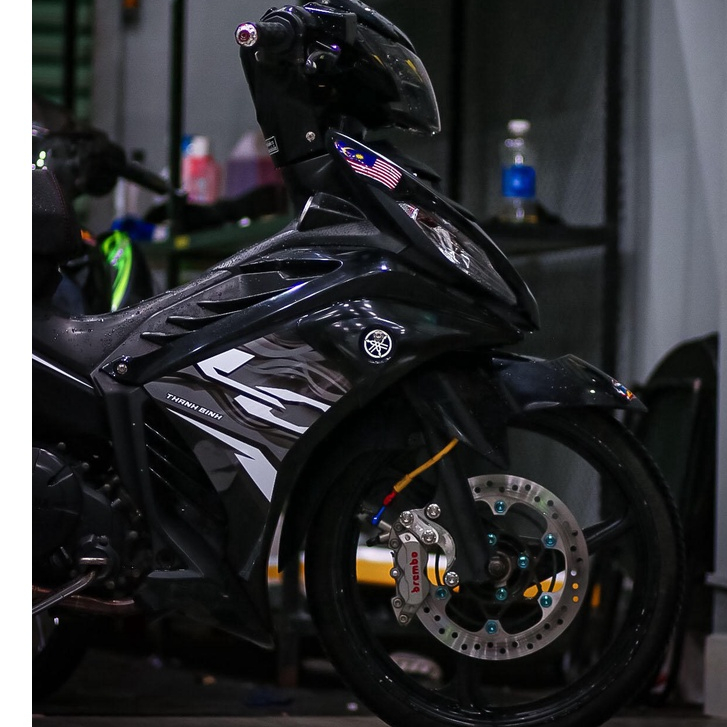 Removable sticker LC 135 gray and white smoke with black Exciter ...