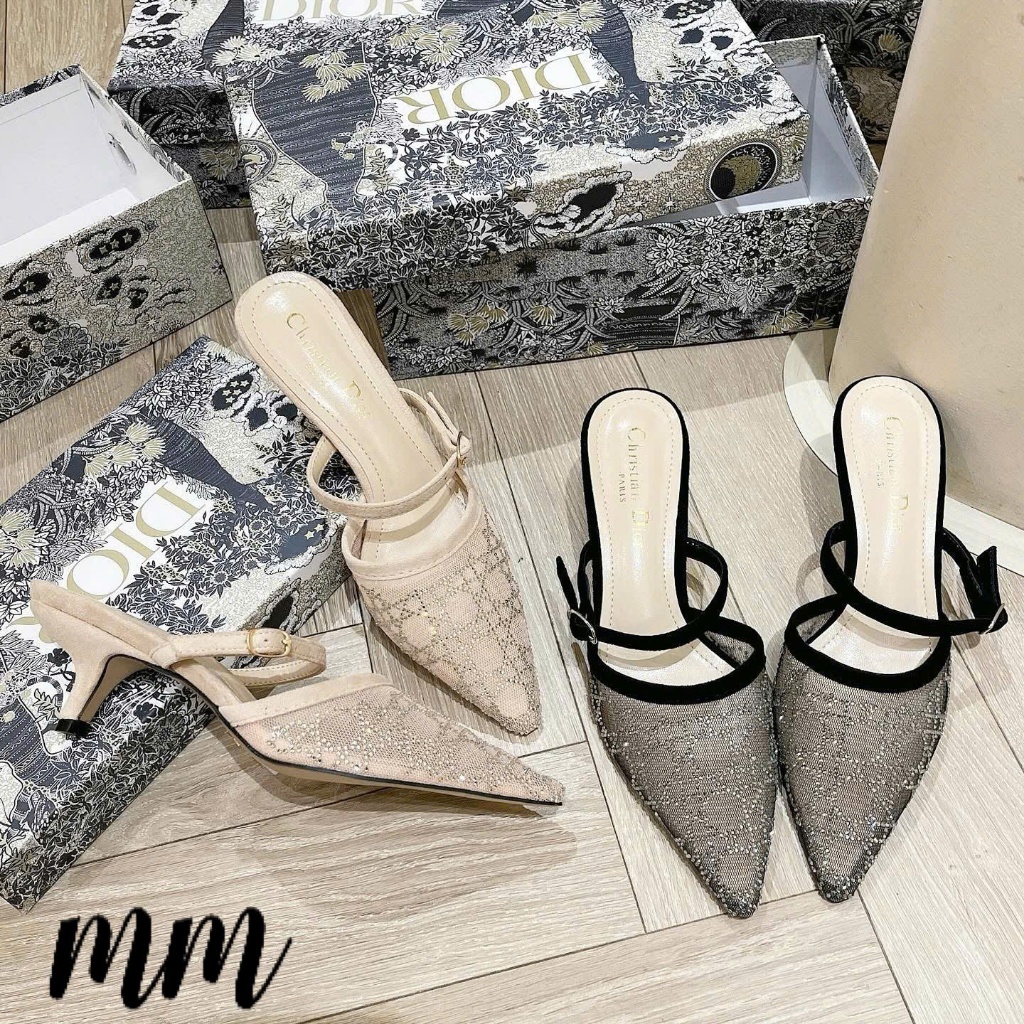 Newest version of 2025 mesh clogs, looks great on your feet, genuine ...