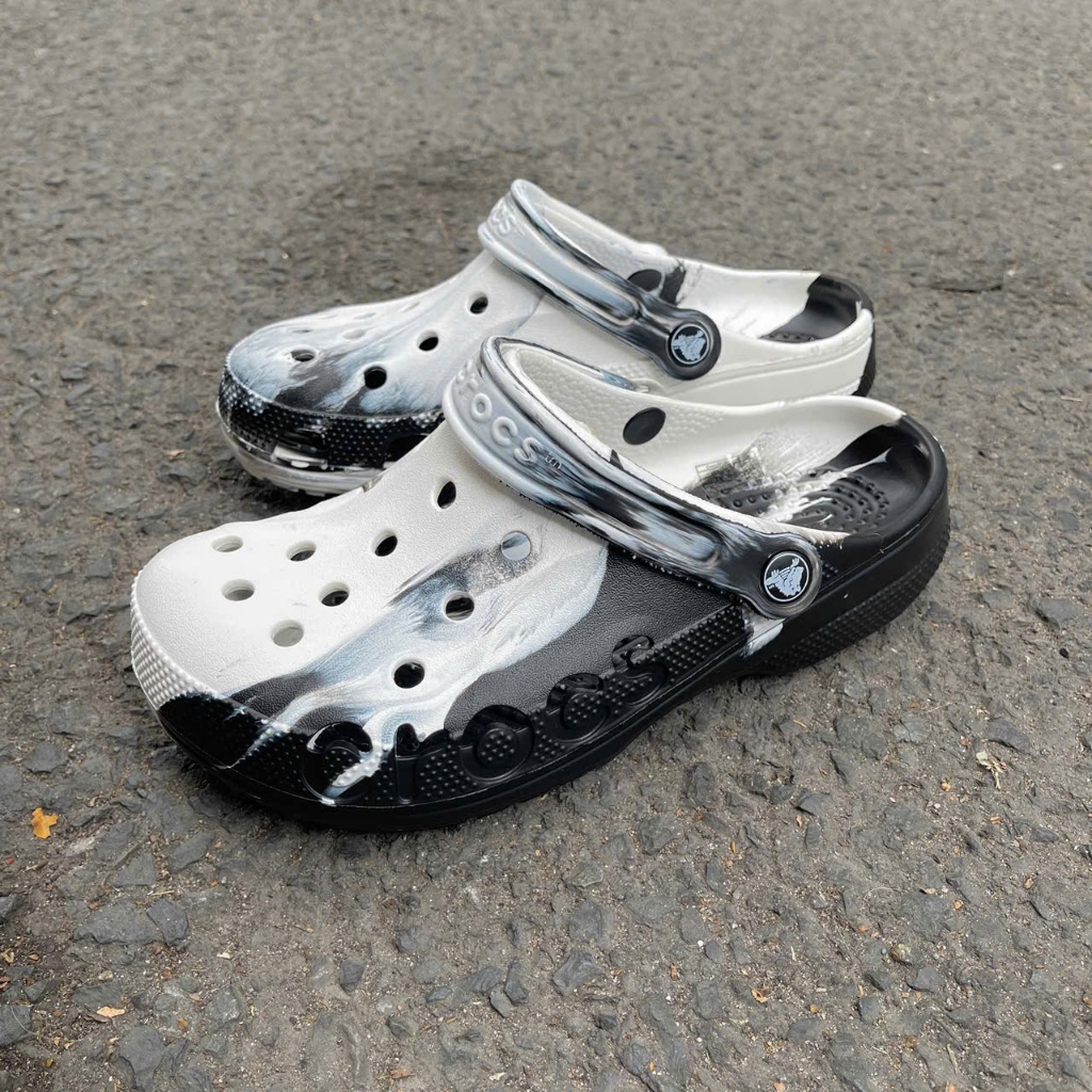 [Original Product] Beautiful Black Crocs Baya Clog Sandals for Men and ...