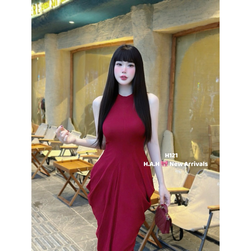 Sleek maxi dress with a flattering hip | Shopee Malaysia