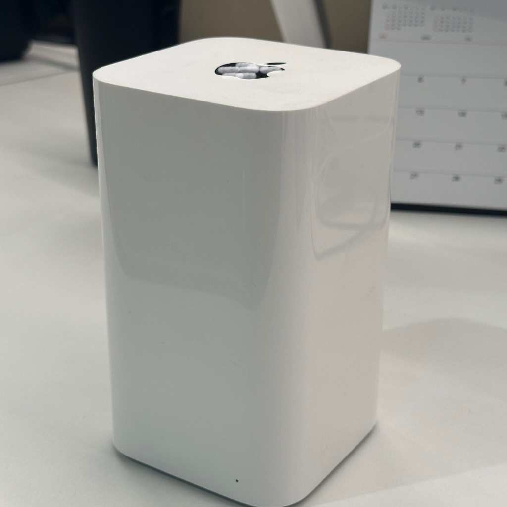 Genuine Time Capsule Desktop WiFi Router (2TB Storage) (Qua SD ...