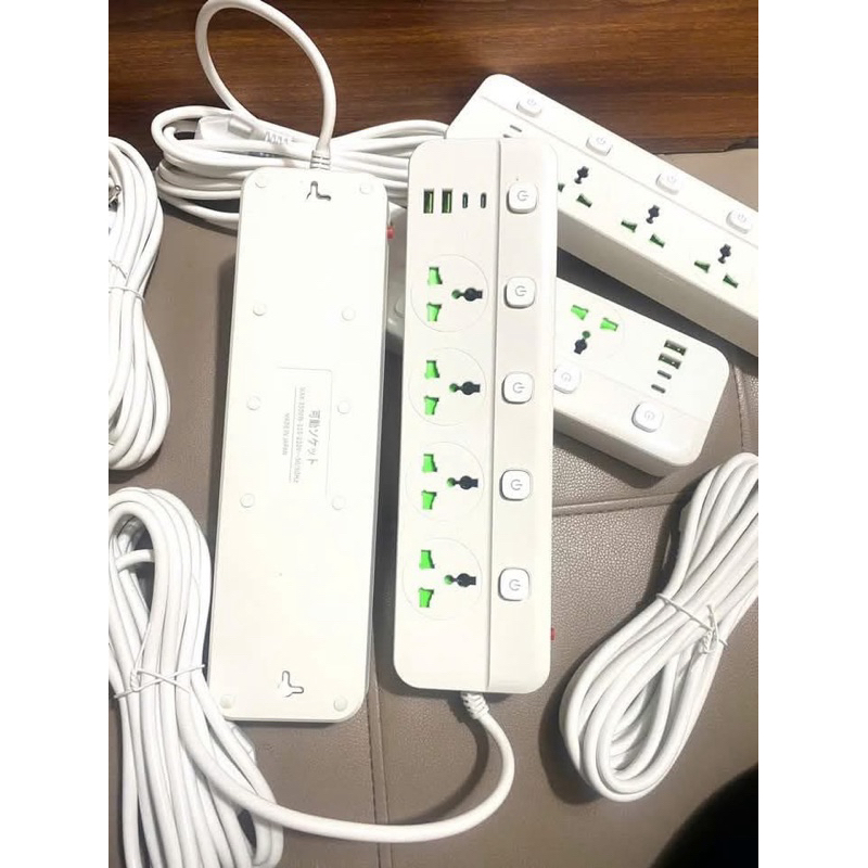High-quality heat-resistant 4-pin multi-purpose power outlet made in ...