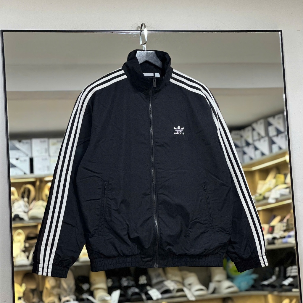(Auth ) Jacket Adidas Genuine 3-Leaf Logo * IT2491 Genuine Imported 3 ...