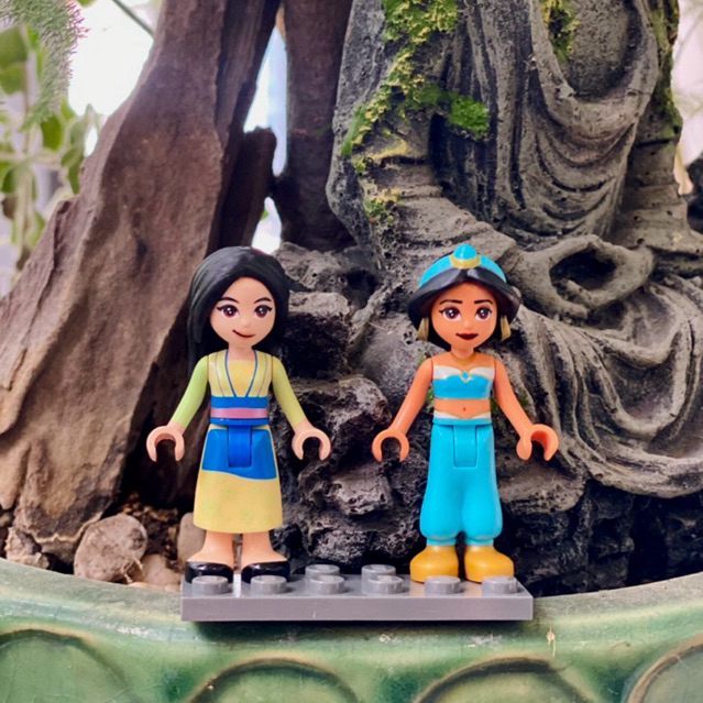 Combo of 2 Disney princesses: Mulan and Jasmine - Genuine LEGO Friends ...
