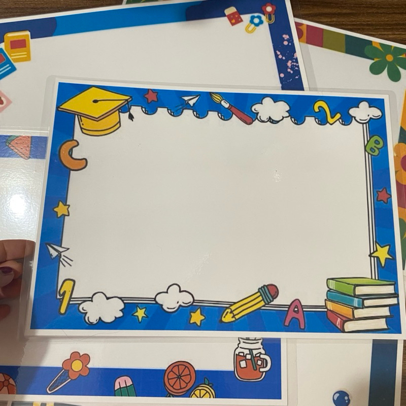 Whiteboard writes - erases. Printing board on 200gsm thick paper, A4 ...