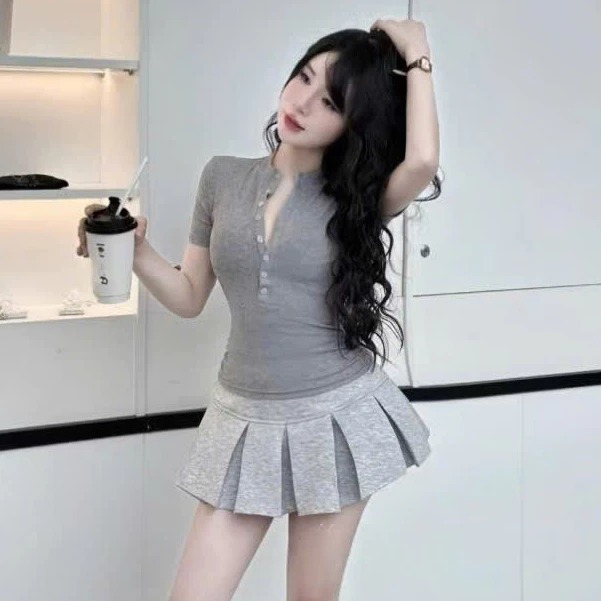 Body-hugging Multi-Button T-shirt Set Mixed with Street Girl Skirts ...