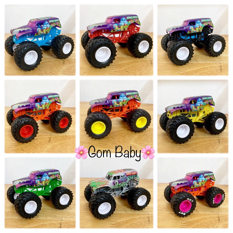 Spin MASTER 1:64 scale Monster Jam plastic car model many models ...
