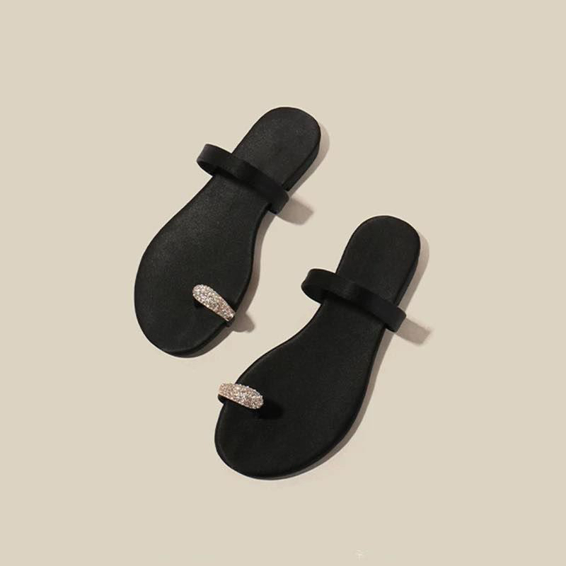 Simple round toe flip-flops with diamond buckles Bigsize 35-45 | Shopee ...