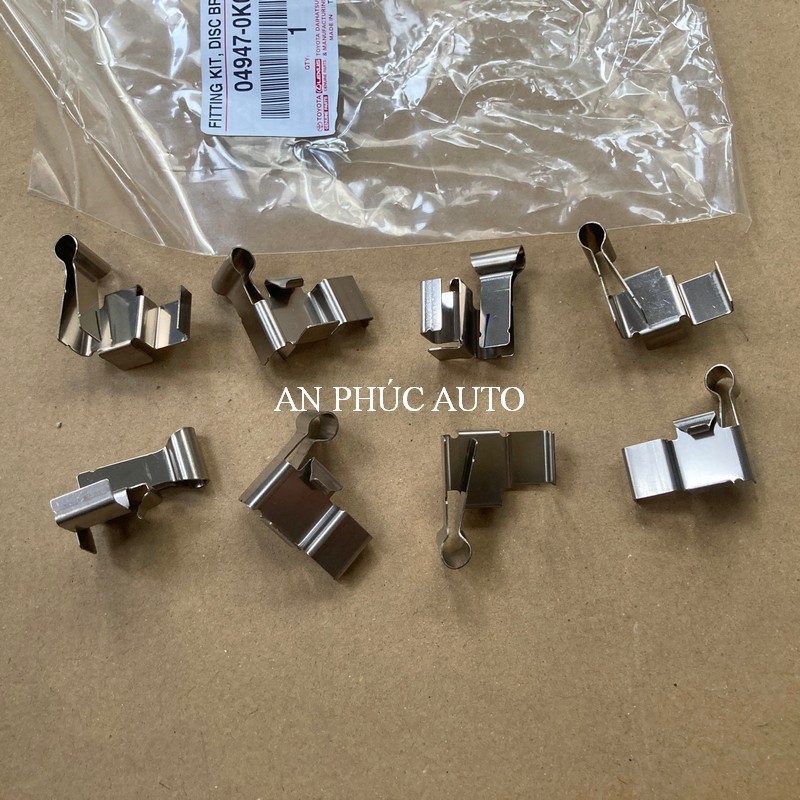 Genuine Toyota Innova 2005-2016 front brake caliper/brake clamp set ...