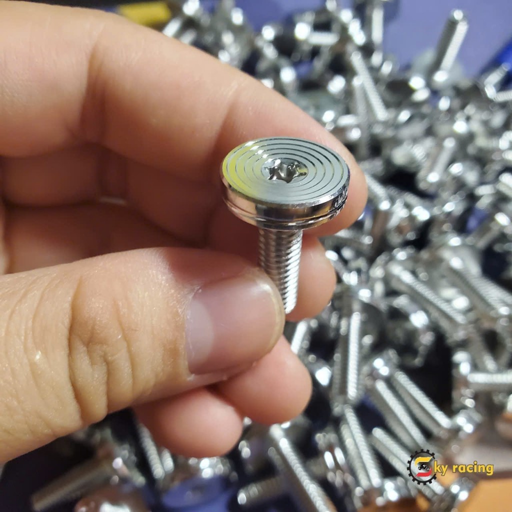 Stainless steel 304 fairing screws, even though it's available in ...