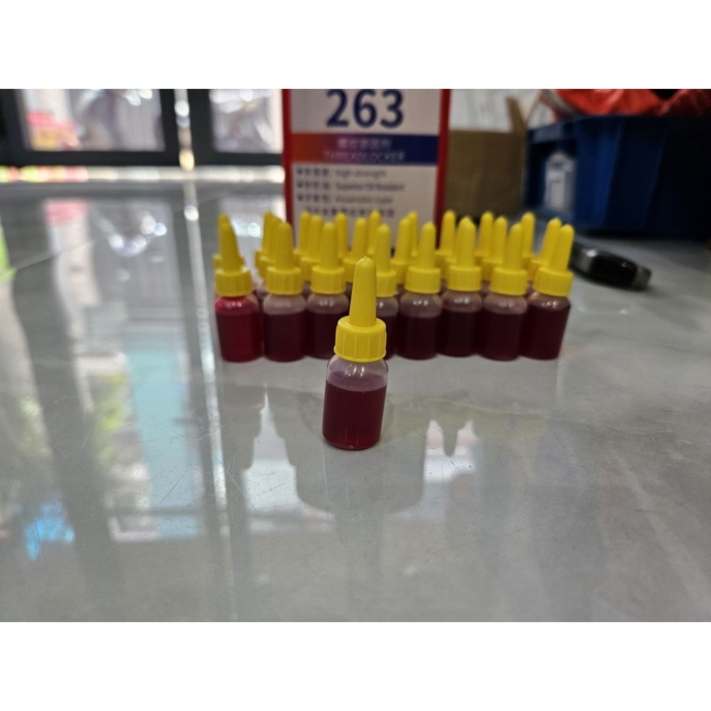 Red screw thread locking glue 5ml bottle | Shopee Malaysia