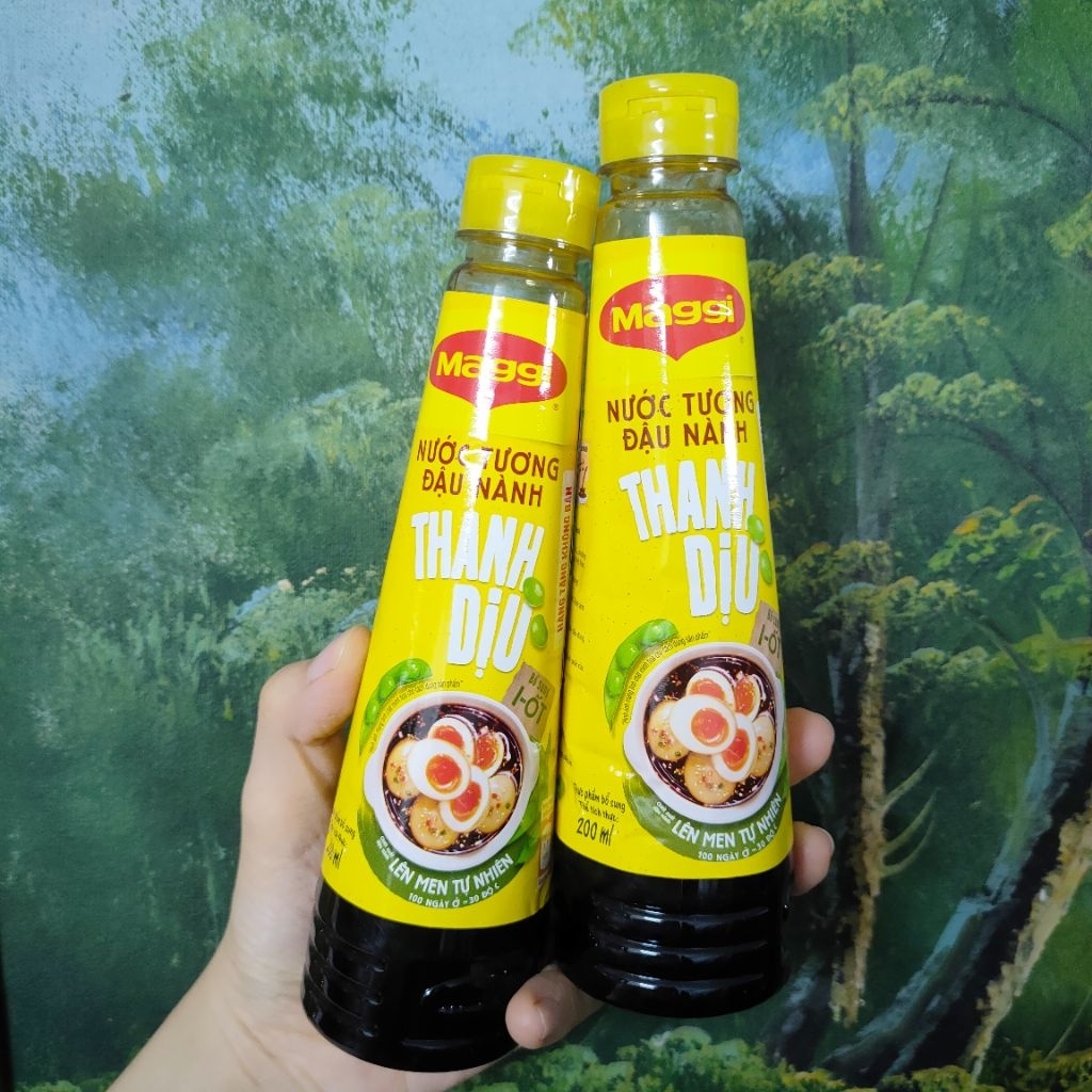 Combo of 2 bottles of Maggi Soy Sauce 200ml (can be used by vegetarians ...