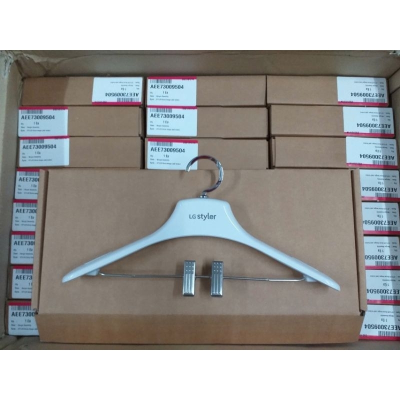 [With brown box]LG styler coat hanger, LG styler pants clip, uses ...