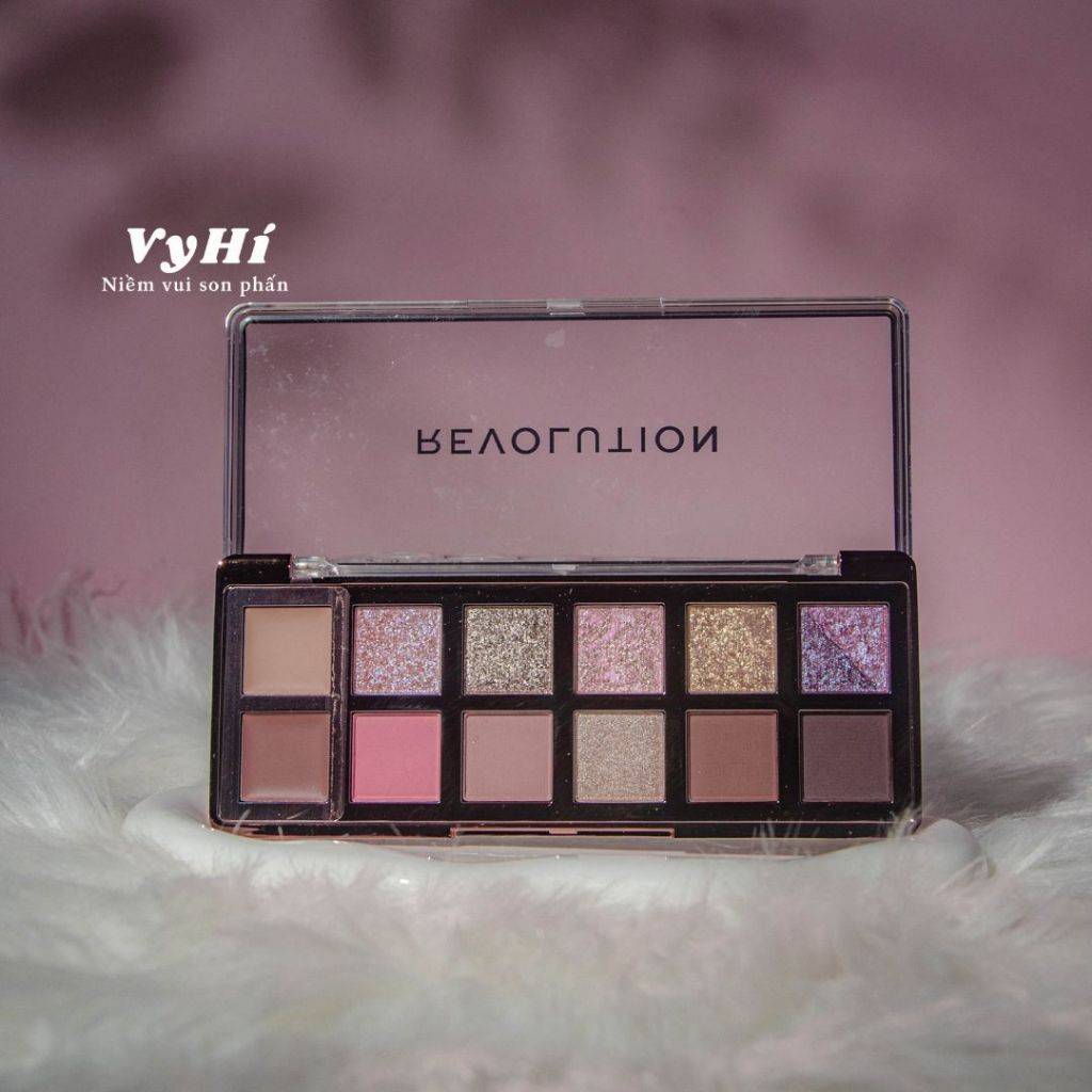 Revolution The Enchanted Icon Eye Palette 12 dupe panels by Huda ...