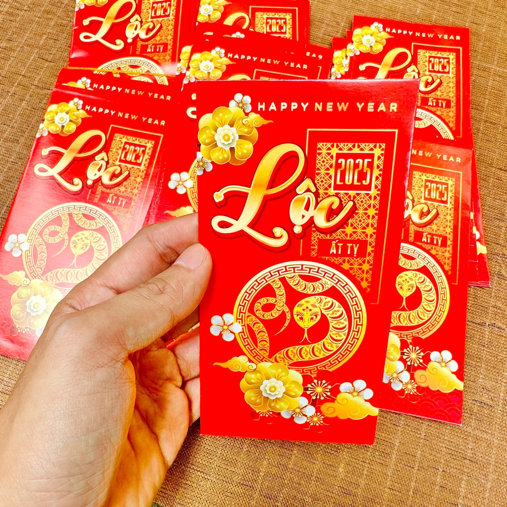 Combo of 10 Red Packets CNY 2025 Beautiful LOC Letter Pattern with ...