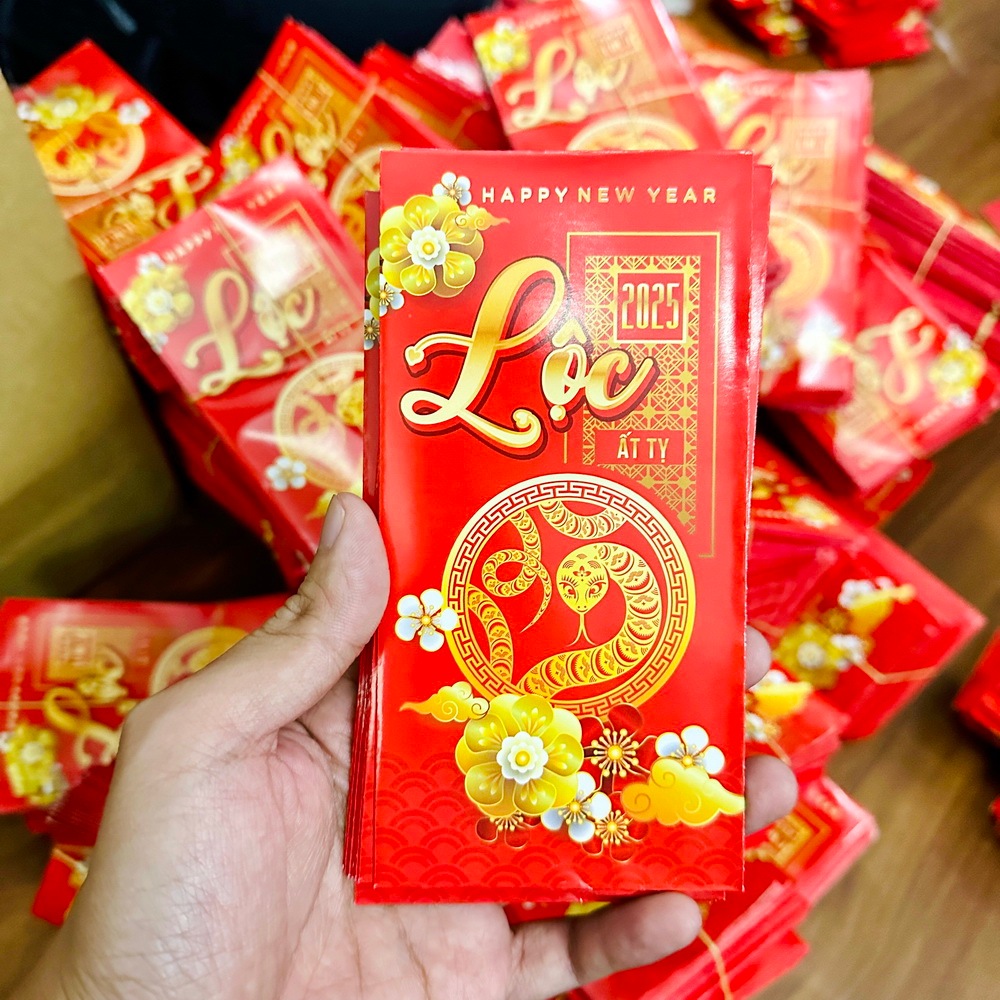 Combo of 10 Red Packets CNY 2025 Beautiful LOC Letter Pattern with ...