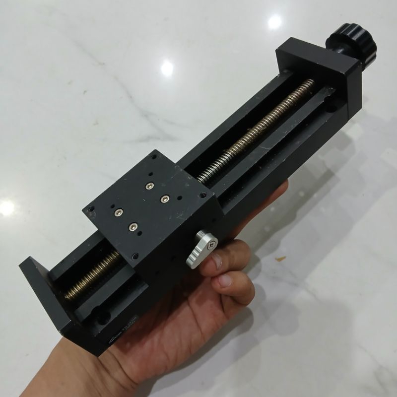 150mm black aluminum fish gill slider with square flange lock 60x60 ...