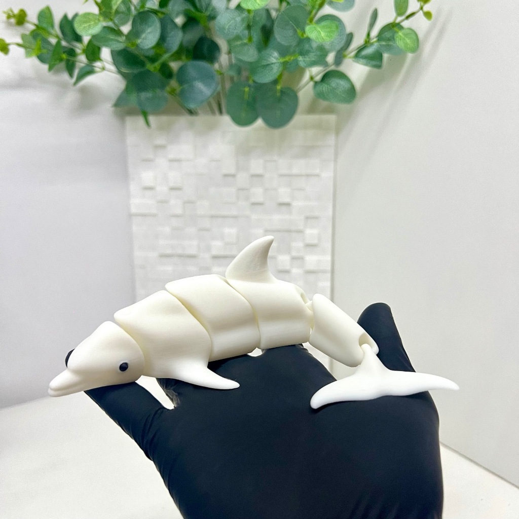 3d printed Dolphin model - Flexible joint toy from safe bioplastic ...
