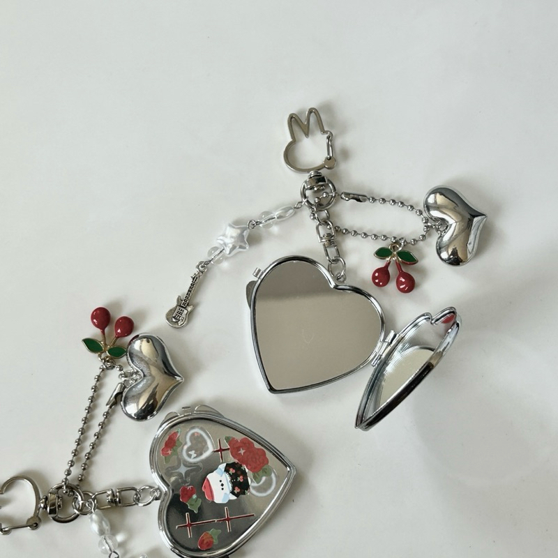 Mini Mirror Keychain | Locket Mirror Keyring | Shopee Malaysia