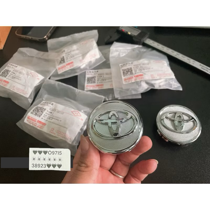 Genuine TOYOTA VIOS YARIS COROLLA ALTIS 56mm rim cover 42603-0D110 ...