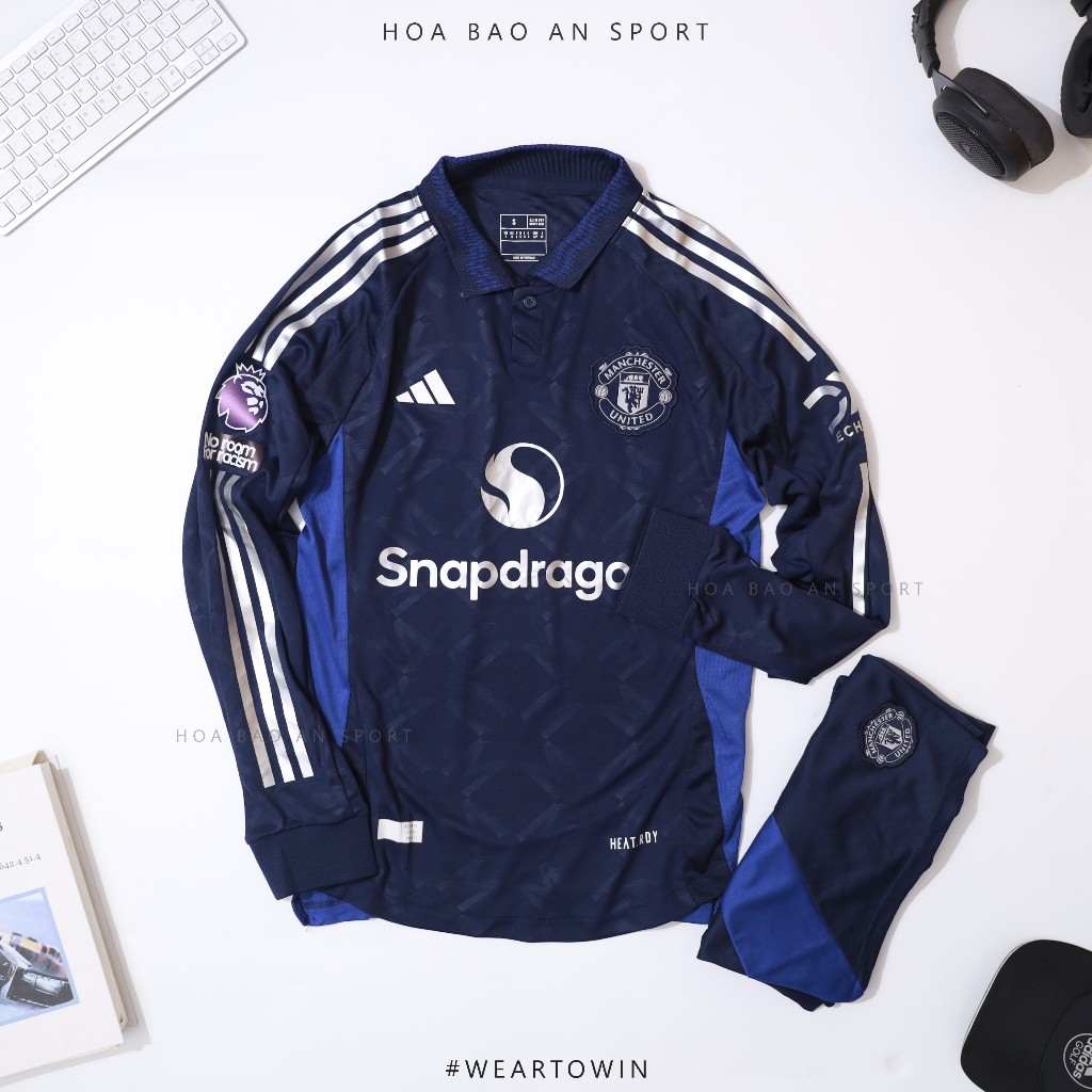 Manchester United 2024/25 Long Sleeve Football Kit - 2025 long sleeve ...