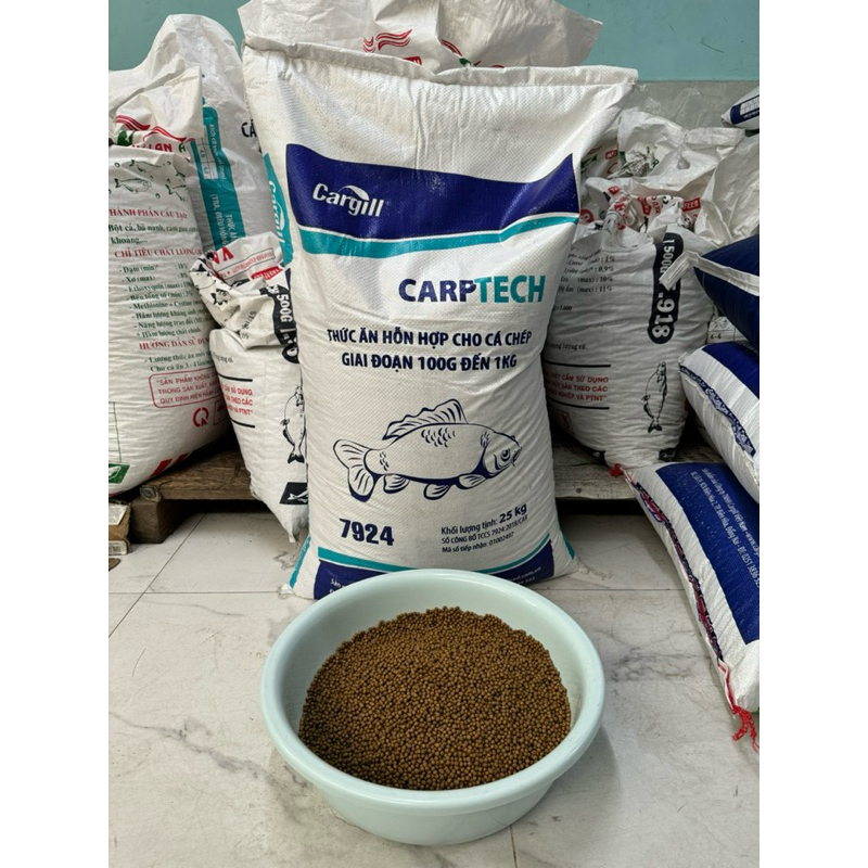 Cargill carp bran 7924 grain 4mm 30 protein 2kg and 5kg | Shopee Malaysia