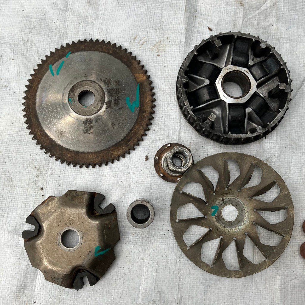 Full set of front clutch, used and disassembled for honda vision ...