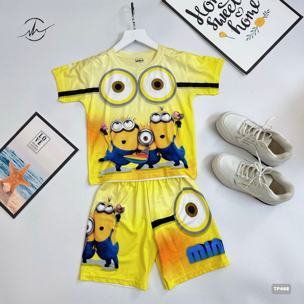 Minions-shaped children's outfit with 4-way stretch cold elastic with ...