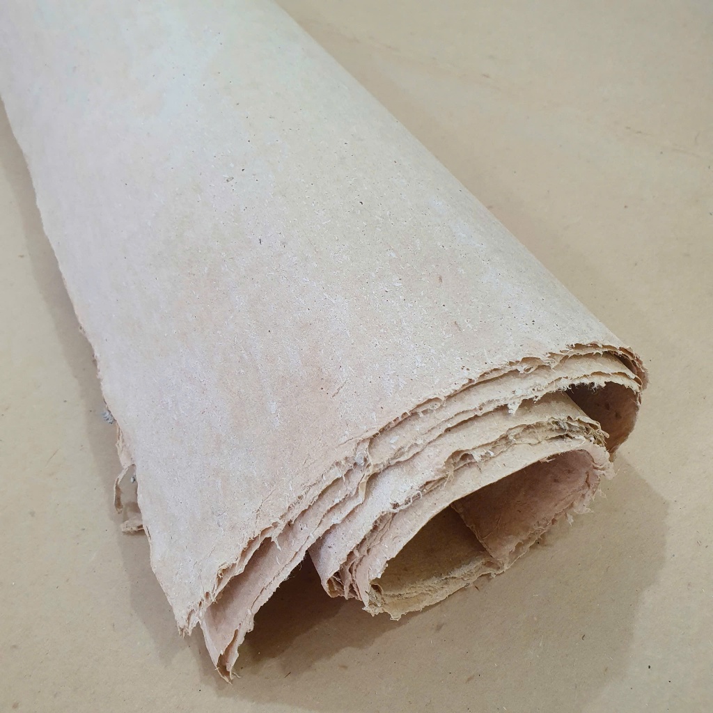 White scallop paper in many sizes and thicknesses - traditional ...