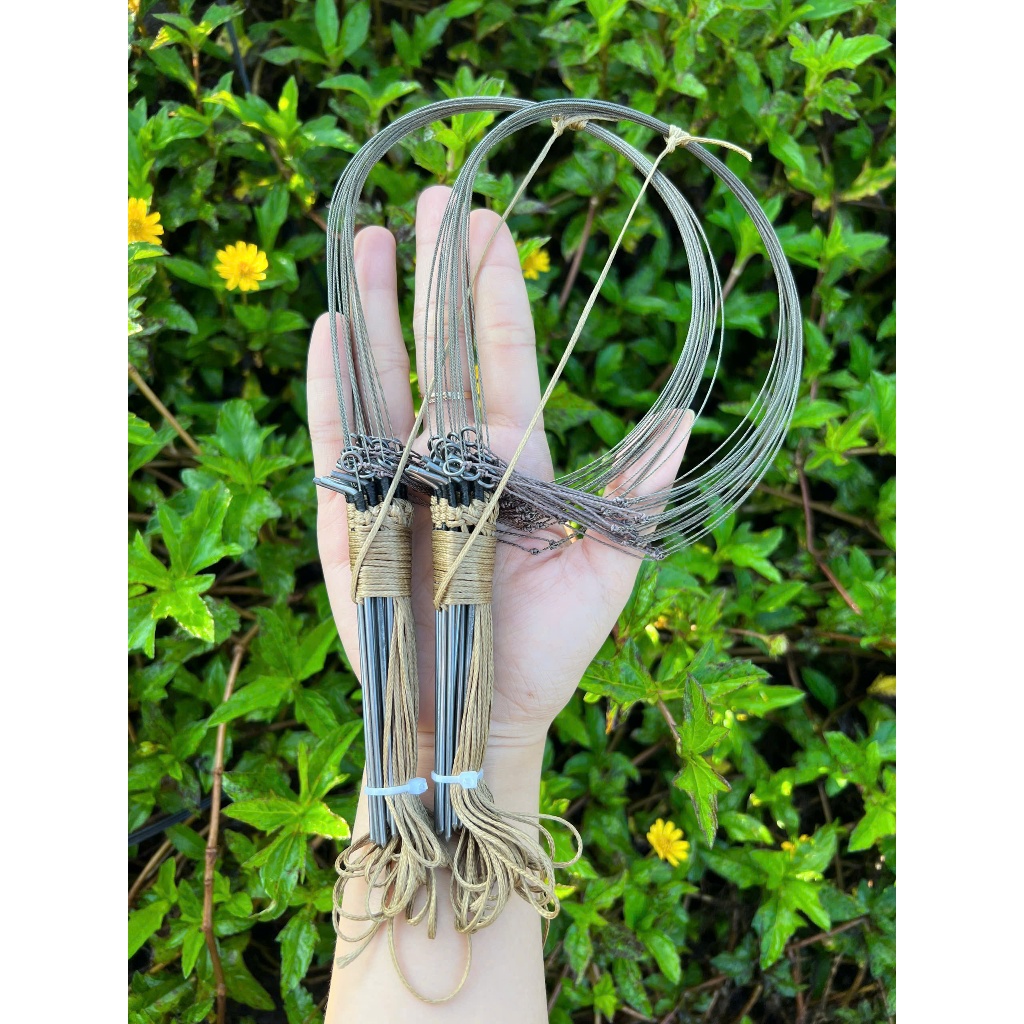 Thai-style wild chicken trap with multi-purpose steel legs racik ayam ...