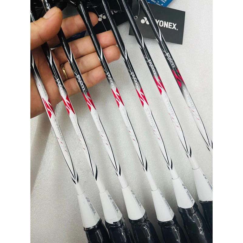 Yonex Duora Z Strike badminton racket with carbon frame and free handle ...