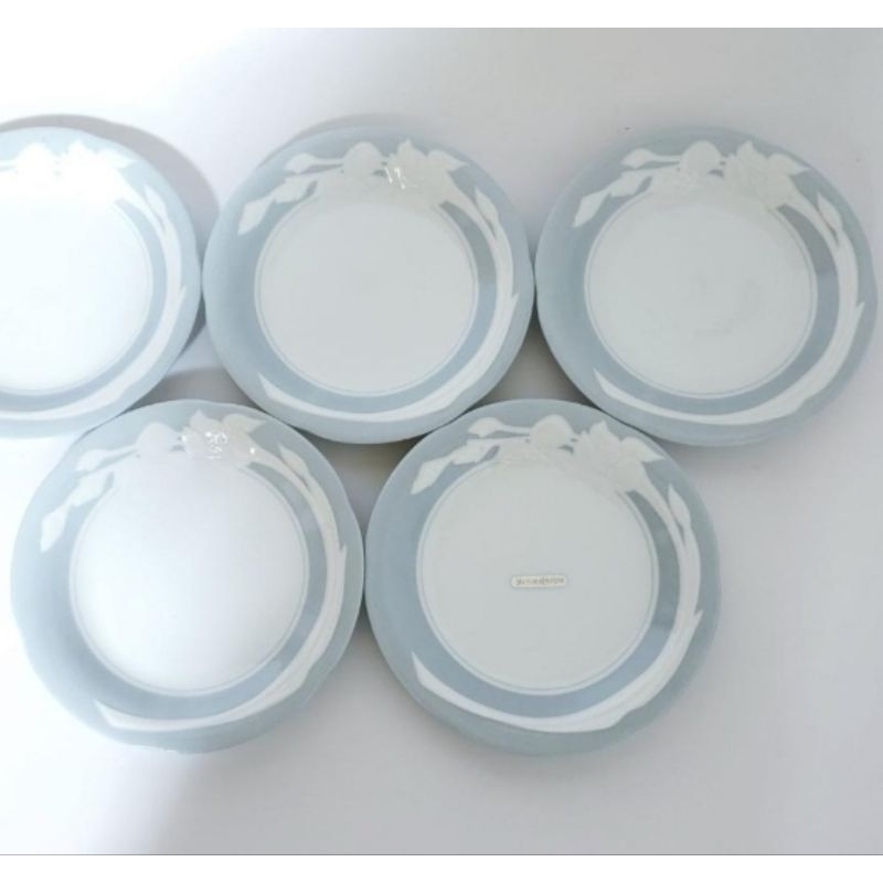 Ysl cake plate Set(Saint Laurent) | Shopee Malaysia